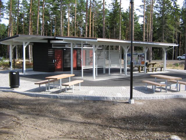 Tetragon - Flexible Public Toilet Danfo